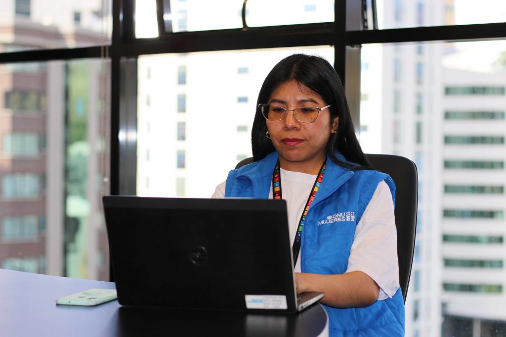 Promoting gender equality through technology | UNV